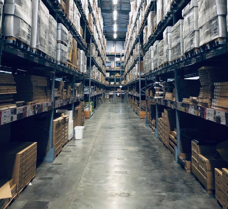 Qué es rack en logística: significado, tipos y componentes